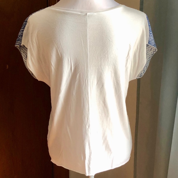Zara | Tops | Zara White Blue Rain Textured Top | Poshmark